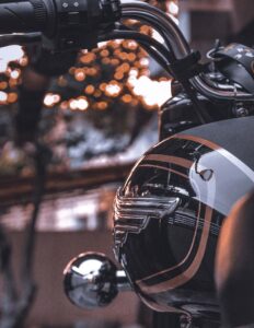 Royal Enfield Bullet 500 Specs and Review - Big Bike Reviews