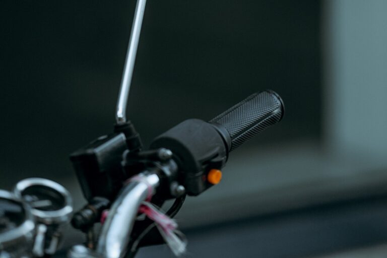 Motorcycle Throttle Not Snapping Back (10 Common Reasons) - Big Bike ...